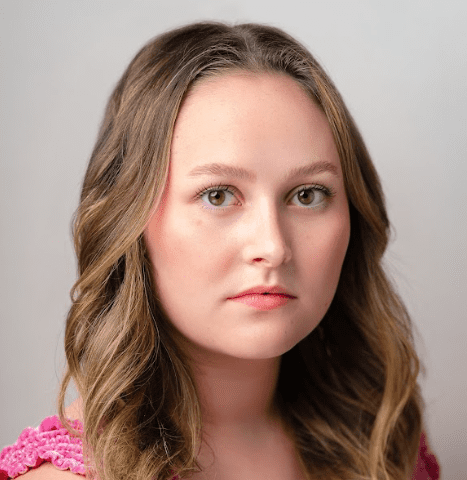 Caitlin O'Hagan - CharlOz
